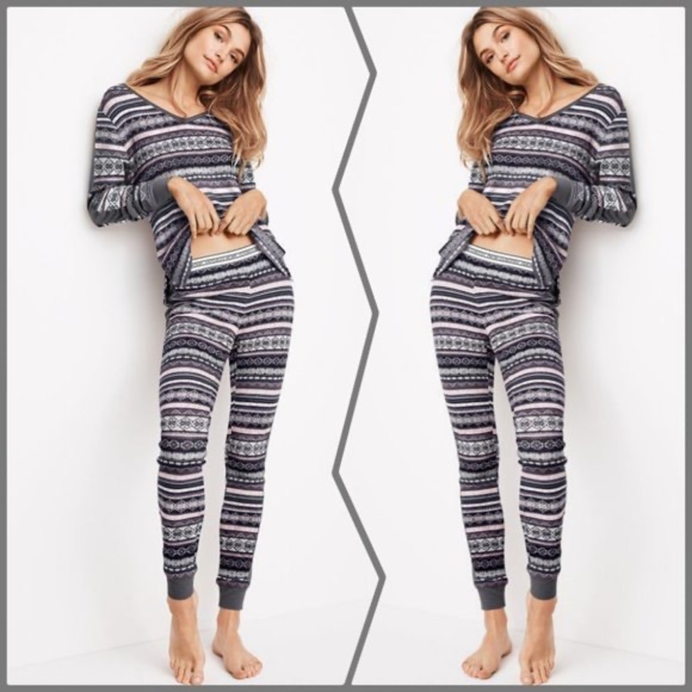 Small Victoria’s Secret Thermal Waffle Knit Pajama Set - Gem